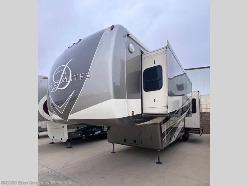 2020 DRV Mobile Suites 41 RKSB4 RV for Sale in Seguin, TX 78155 ...