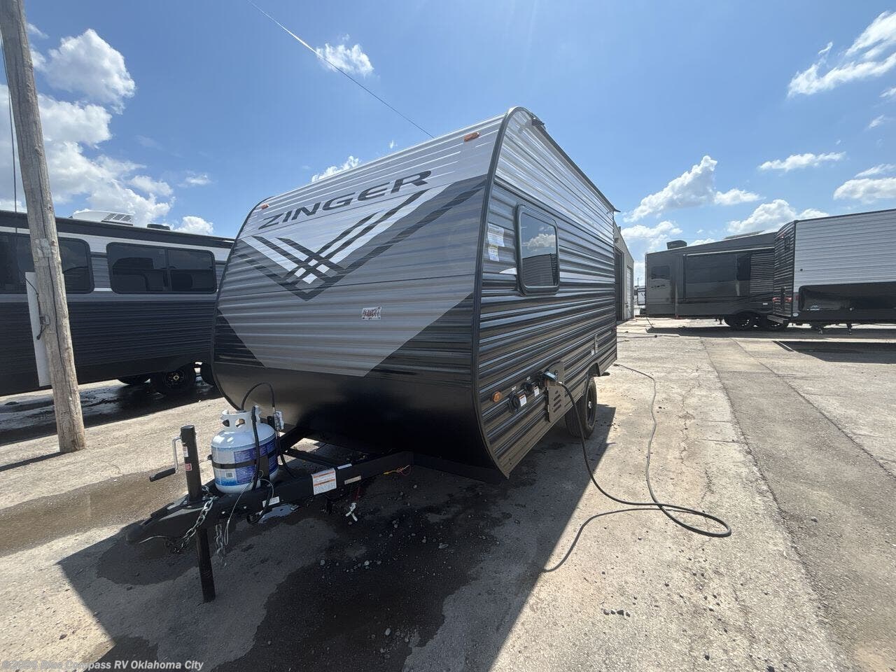 2026 CrossRoads Zinger Lite 12BH RV for Sale in Norman, OK 73072 ...