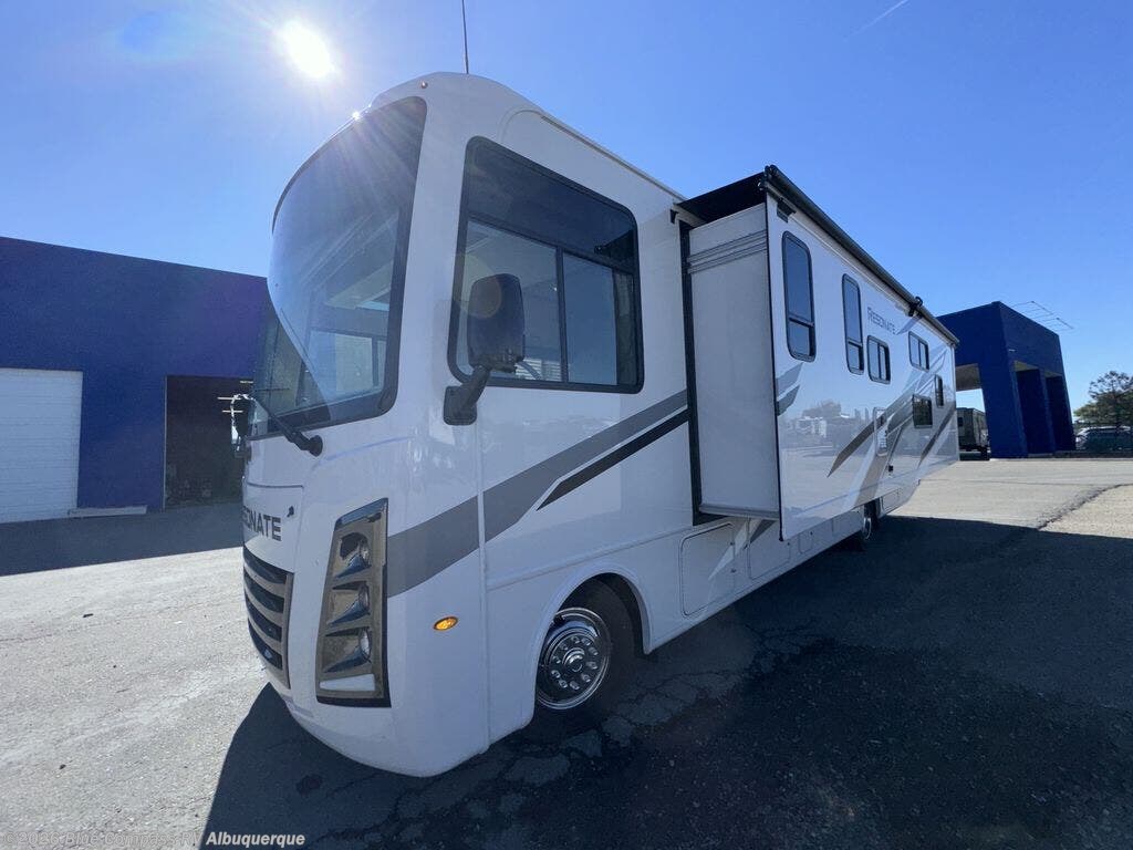 2025 Thor Motor Coach Resonate 32B RV for Sale in Albuquerque, NM 87113 ...