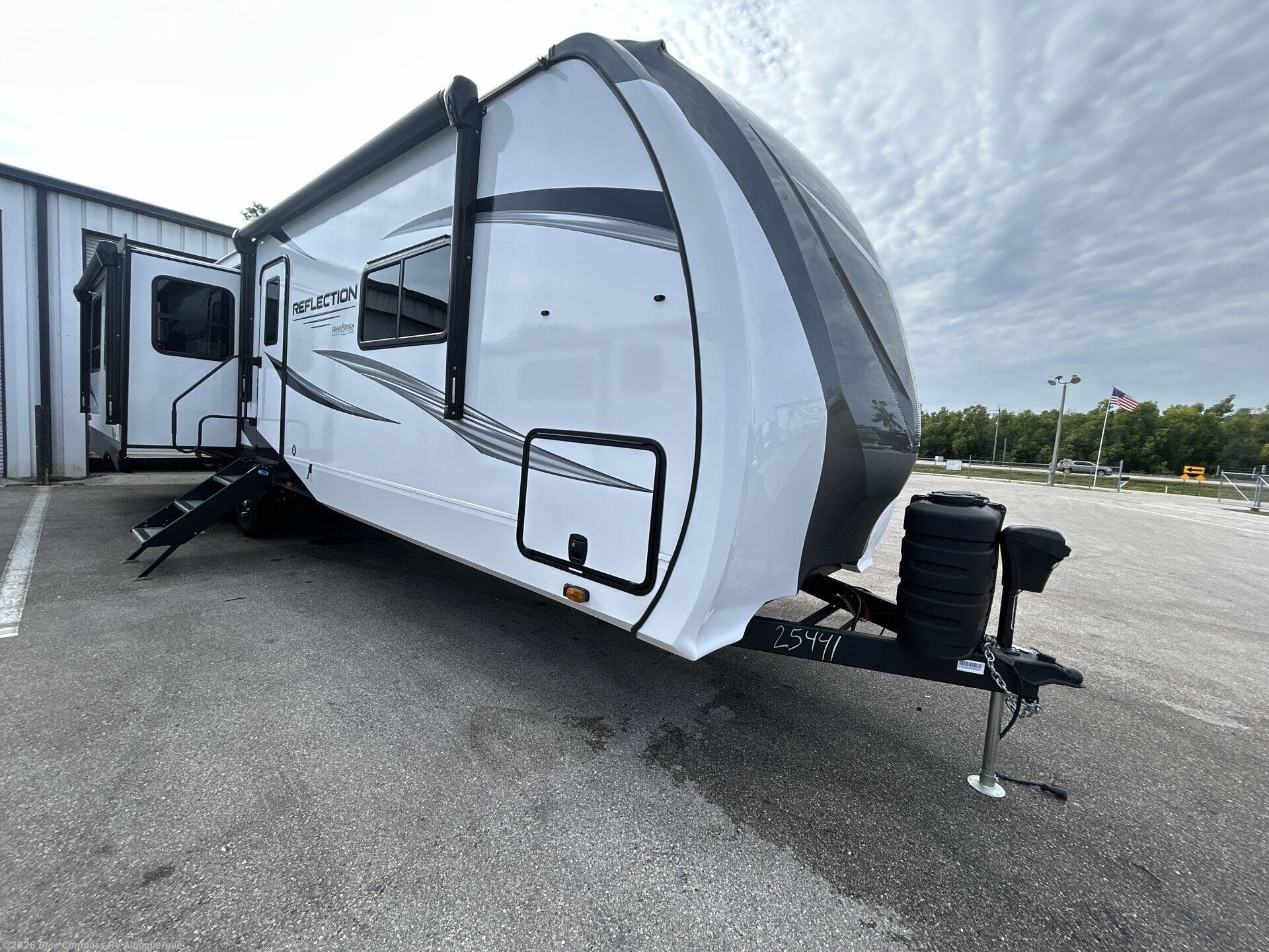 2025 Grand Design Reflection 315 RLTS RV for Sale in Albuquerque, NM ...