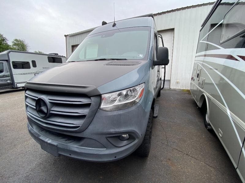 2021 Storyteller Overland Stealth MODE Storyteller Overland 4x4 RV for ...