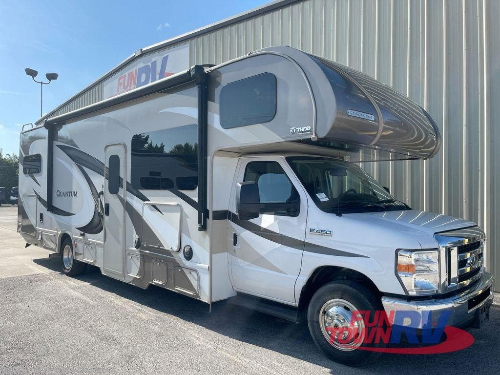 2018 Thor Motor Coach Quantum WS31 RV for Sale in Cleburne, TX 76031 ...