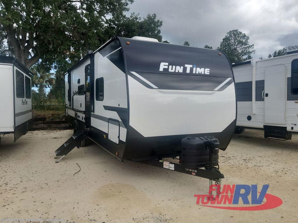 2026 CrossRoads Fun Time 27BH RV for Sale in Cleburne, TX 76031 ...