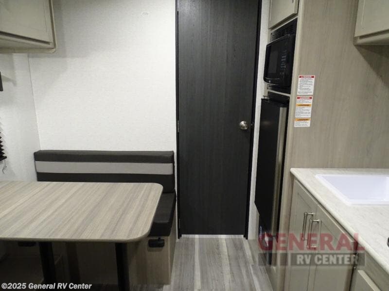 2024 Keystone Springdale Classic Mini 1700FQ RV for Sale in Mount ...