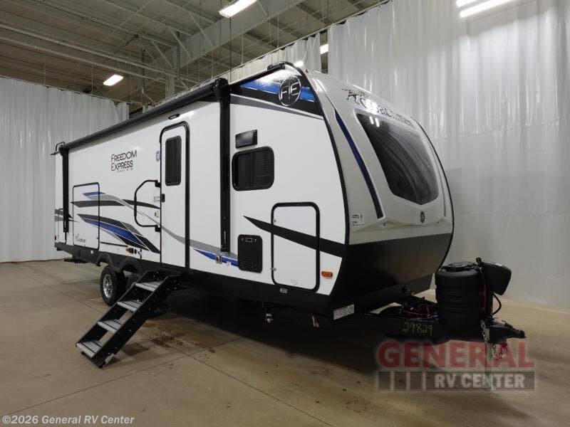 2025 Coachmen Freedom Express Ultra Lite 259FKDS RV for Sale in Wayland ...