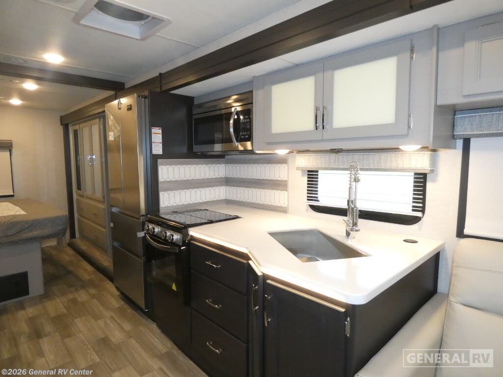 2026 Thor Motor Coach Luminate MM30 RV for Sale in Wixom, MI 48393 ...