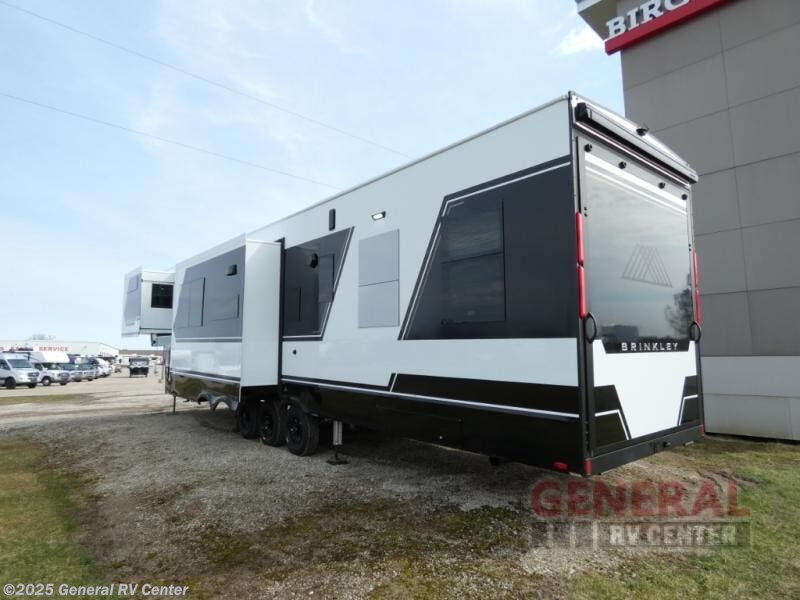 2024 Brinkley RV Model G 3950 RV for Sale in Birch Run, MI 48415 | 304299 | RVUSA.com Classifieds