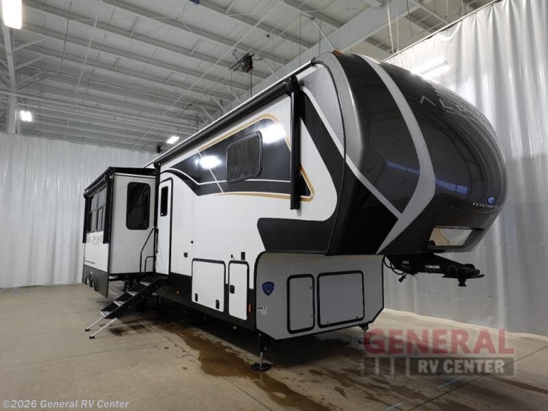 2025 Keystone Alpine Avalanche Edition 390DS RV for Sale in Birch Run ...