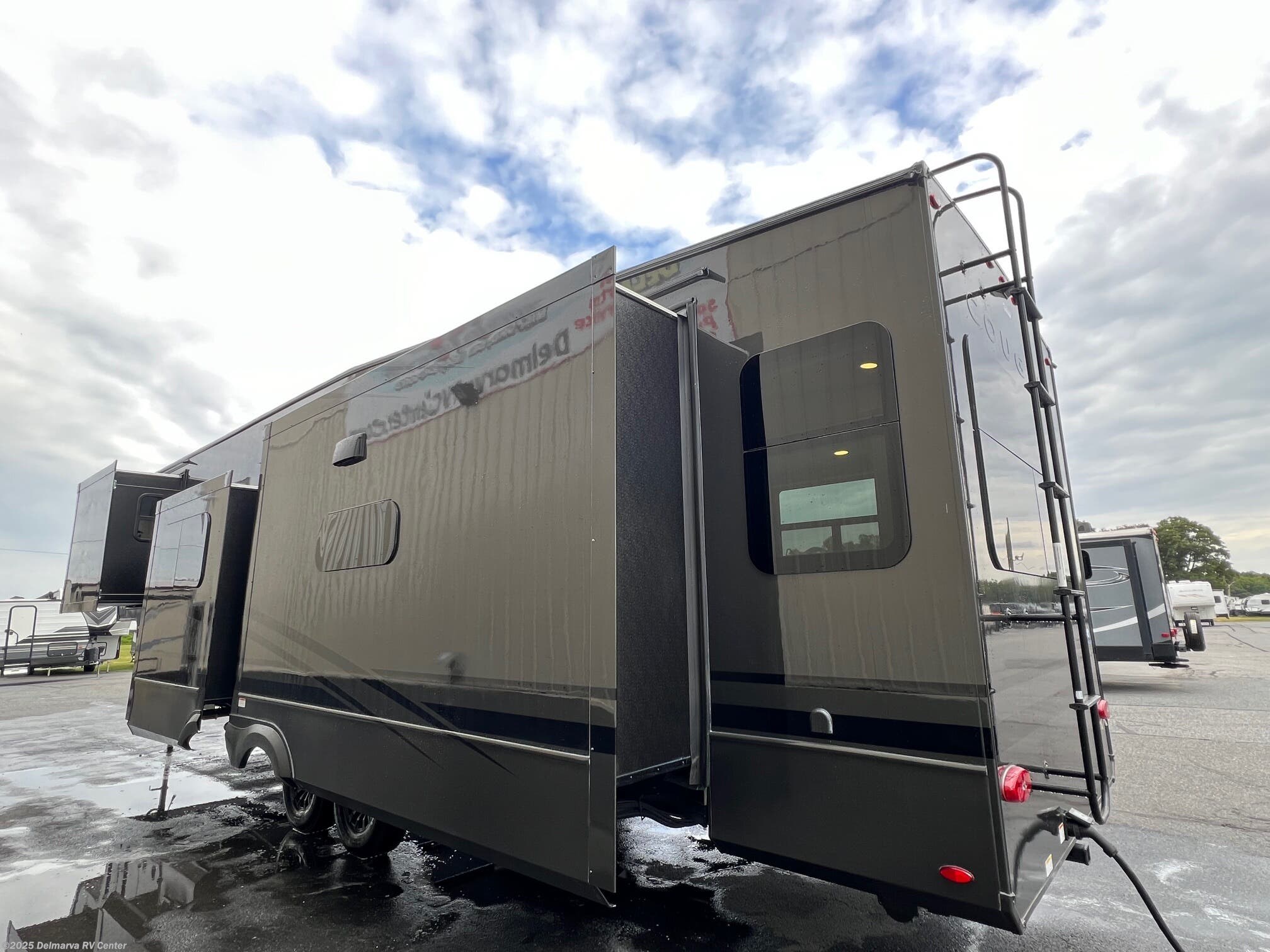 2026 Keystone Cougar 360MBI RV for Sale in Milford, DE 19963 | IN TRANSIT | RVUSA.com Classifieds