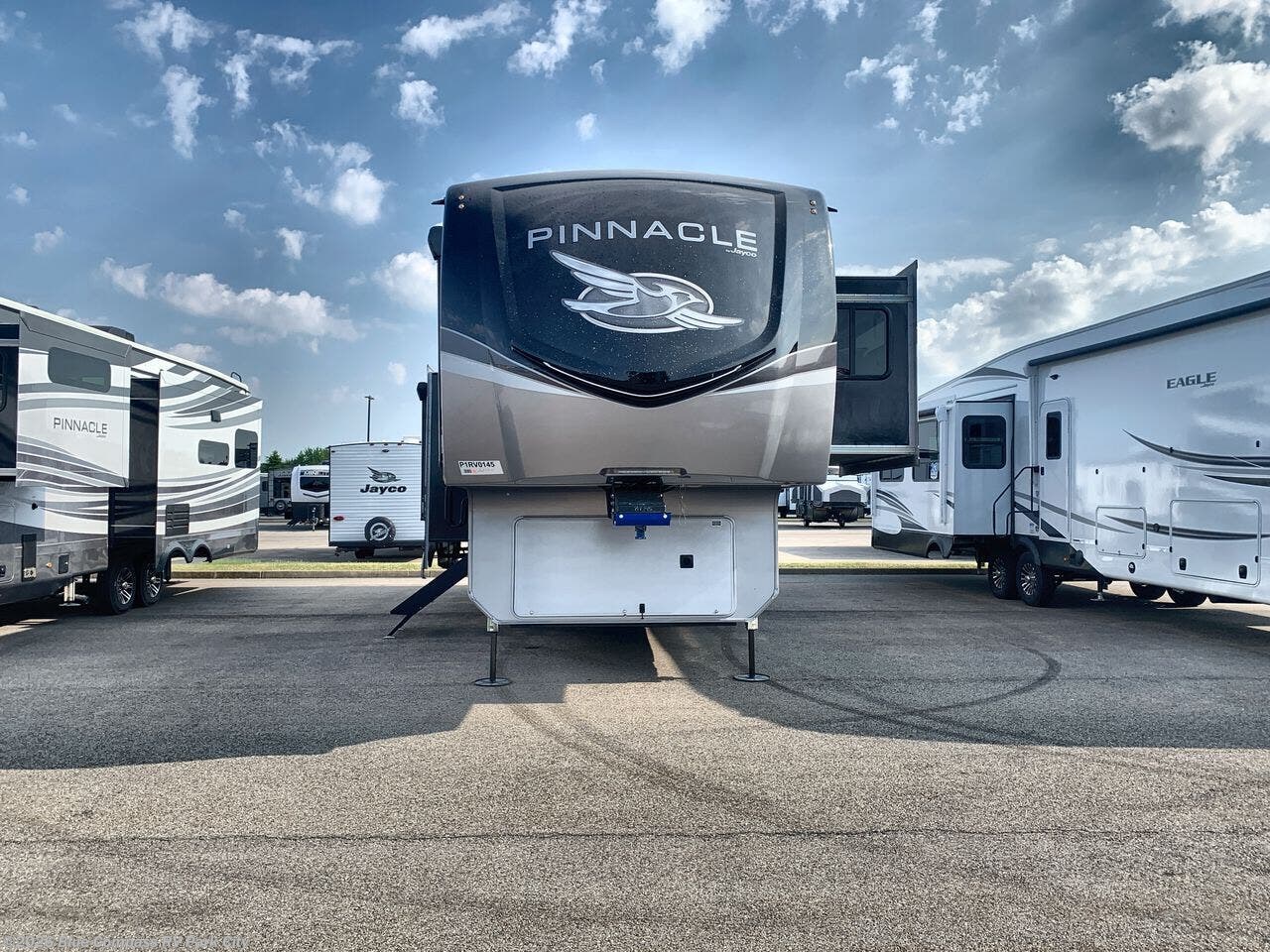 2025 Jayco Pinnacle 32RLTS RV for Sale in Park City, KS 67147 | T120736 ...
