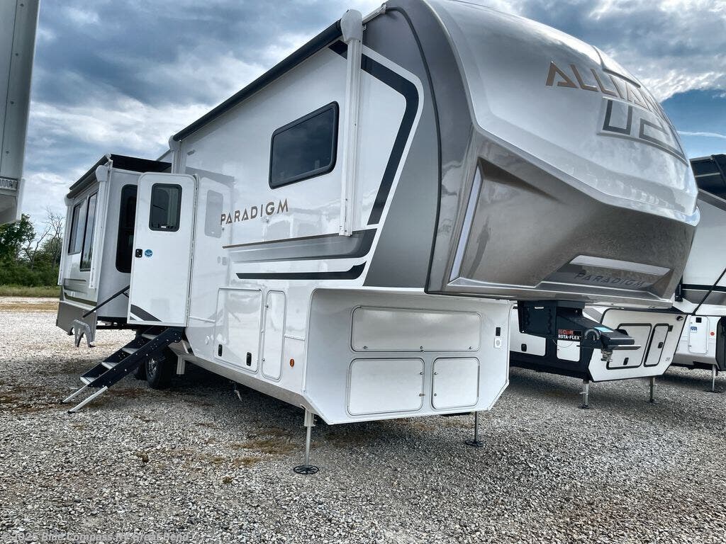 2025 Alliance RV Paradigm 310RL RV for Sale in Great Bend, KS 67530 ...