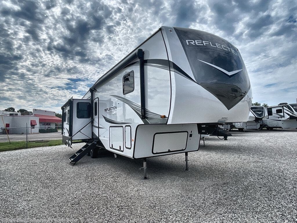 2025 Grand Design Reflection 337RLS RV for Sale in Great Bend, KS 67530 ...