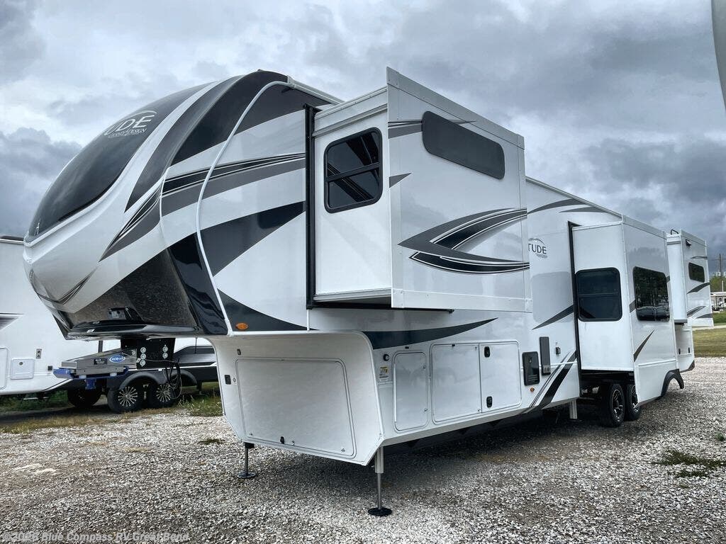 2025 Grand Design Solitude 390RK RV for Sale in Great Bend, KS 67530 ...