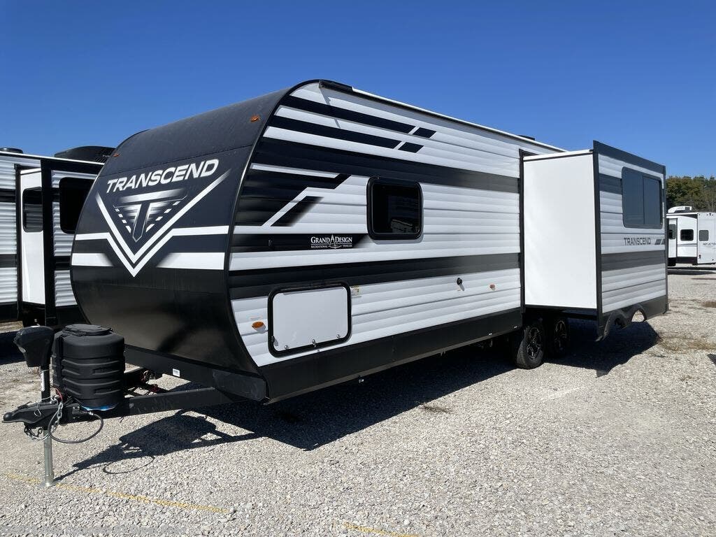 2025 Grand Design Transcend 245RLT RV for Sale in Great Bend, KS 67530 ...