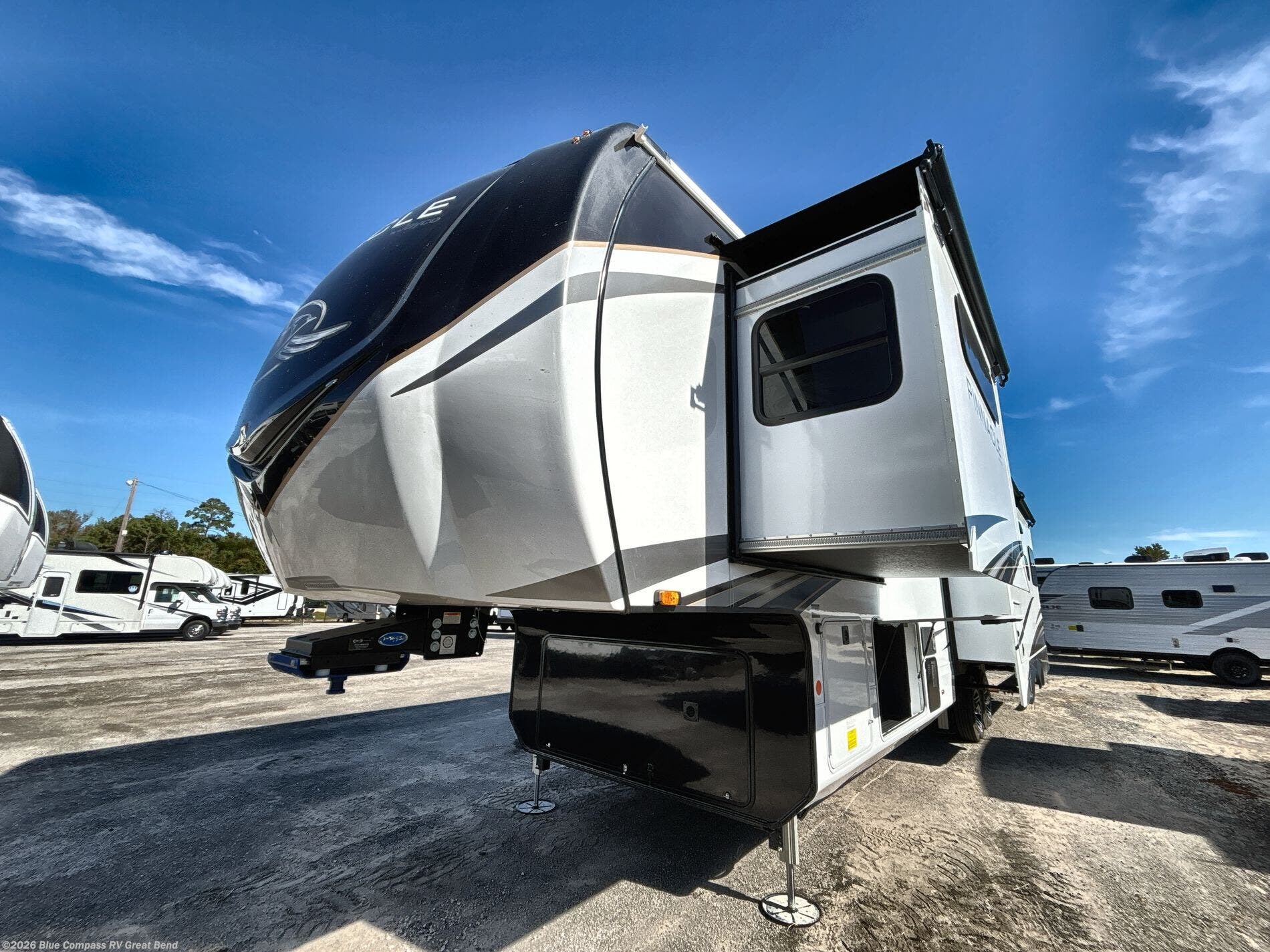 2025 Jayco Pinnacle 38KPTS RV for Sale in Great Bend, KS 67530 ...