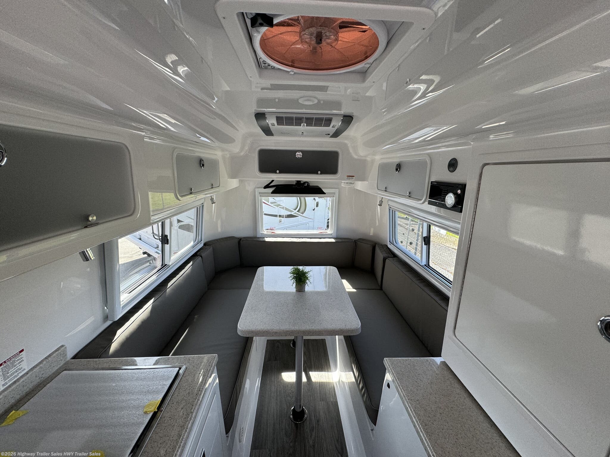 2024 Oliver Legacy Elite II PLATINUM