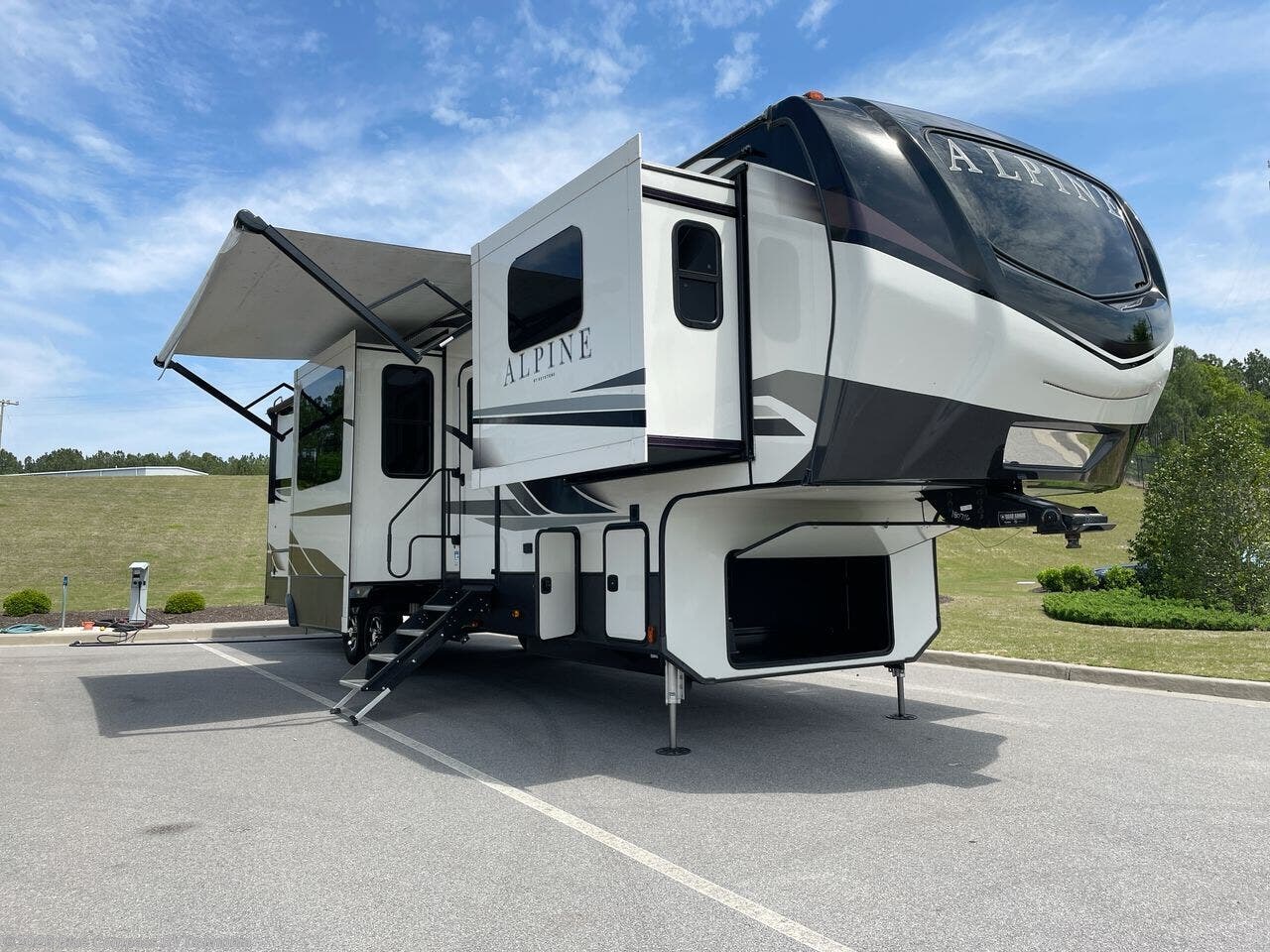 2021 Keystone Alpine 3700fl RV for Sale in Lexington, SC 29072 ...
