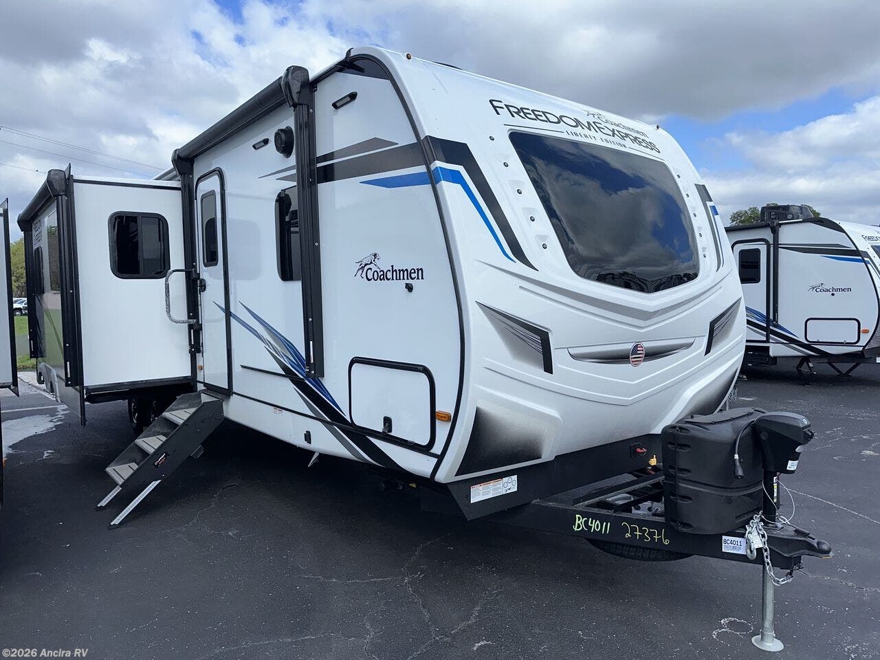 2023 Coachmen Freedom Express Liberty Edition 326BHDSLE RV for Sale in ...