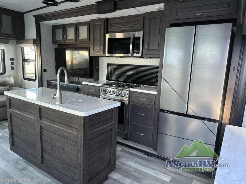 2023 Coachmen Brookstone 290RL RV for Sale in Boerne, TX 78006-9250 ...