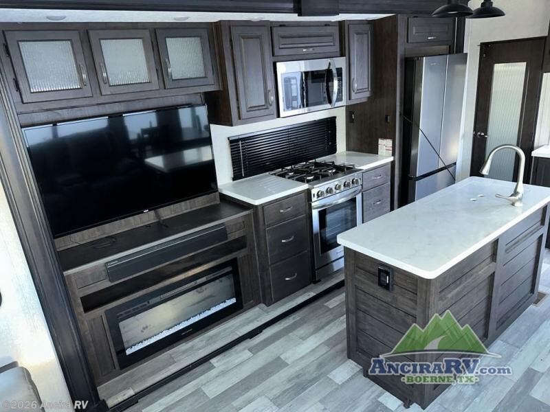 2023 Coachmen Brookstone 290RL RV for Sale in Boerne, TX 78006-9250 ...