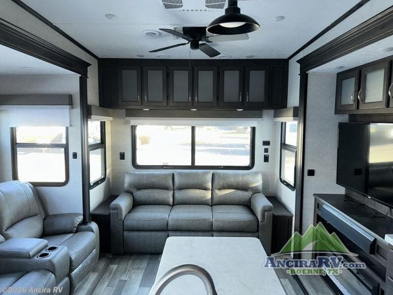 2023 Coachmen Brookstone 290RL RV for Sale in Boerne, TX 78006-9250 ...