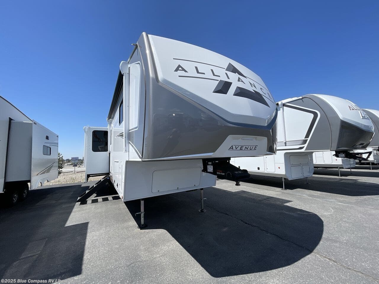 2026 Alliance RV Avenue 32RLS RV for Sale in Liberty Lake, WA 99016 ...