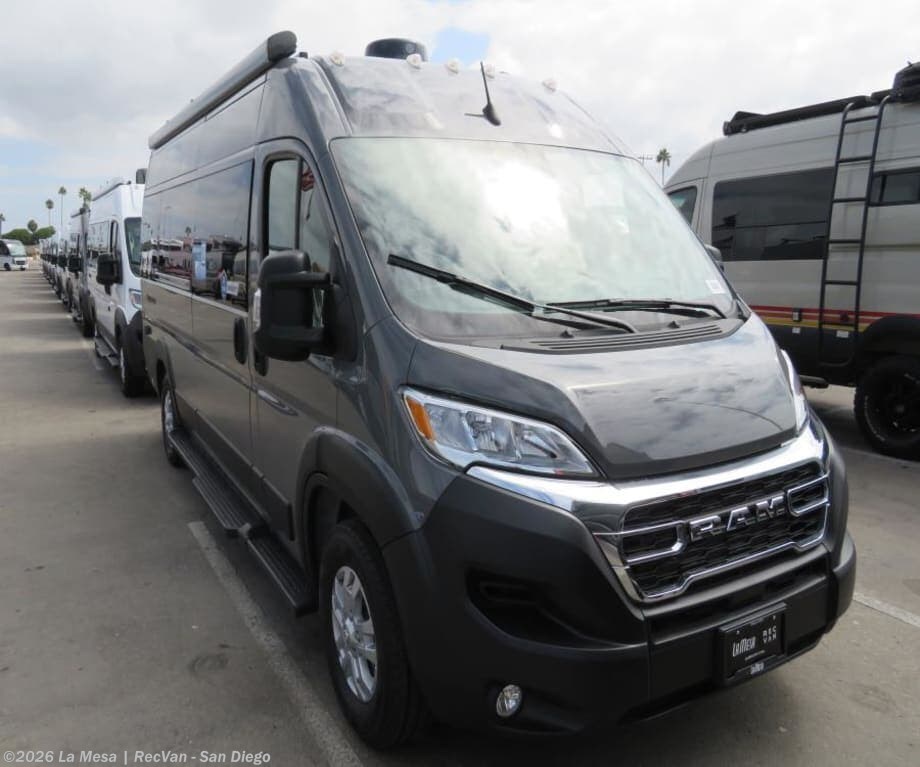 2025 Thor Motor Coach Sequence 20L RV for Sale in San Diego, CA 92111 ...