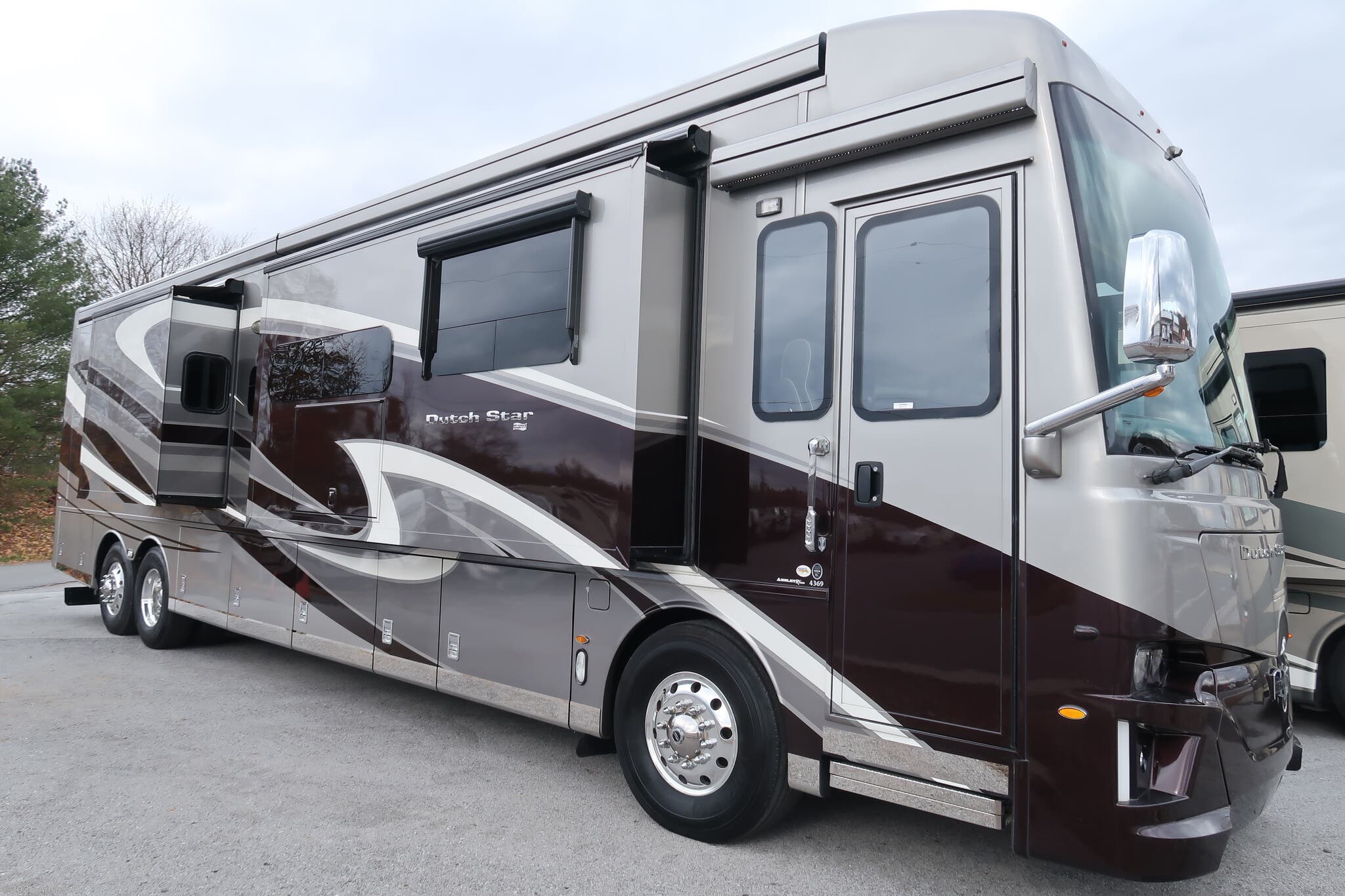 2020 Newmar Dutch Star 4369