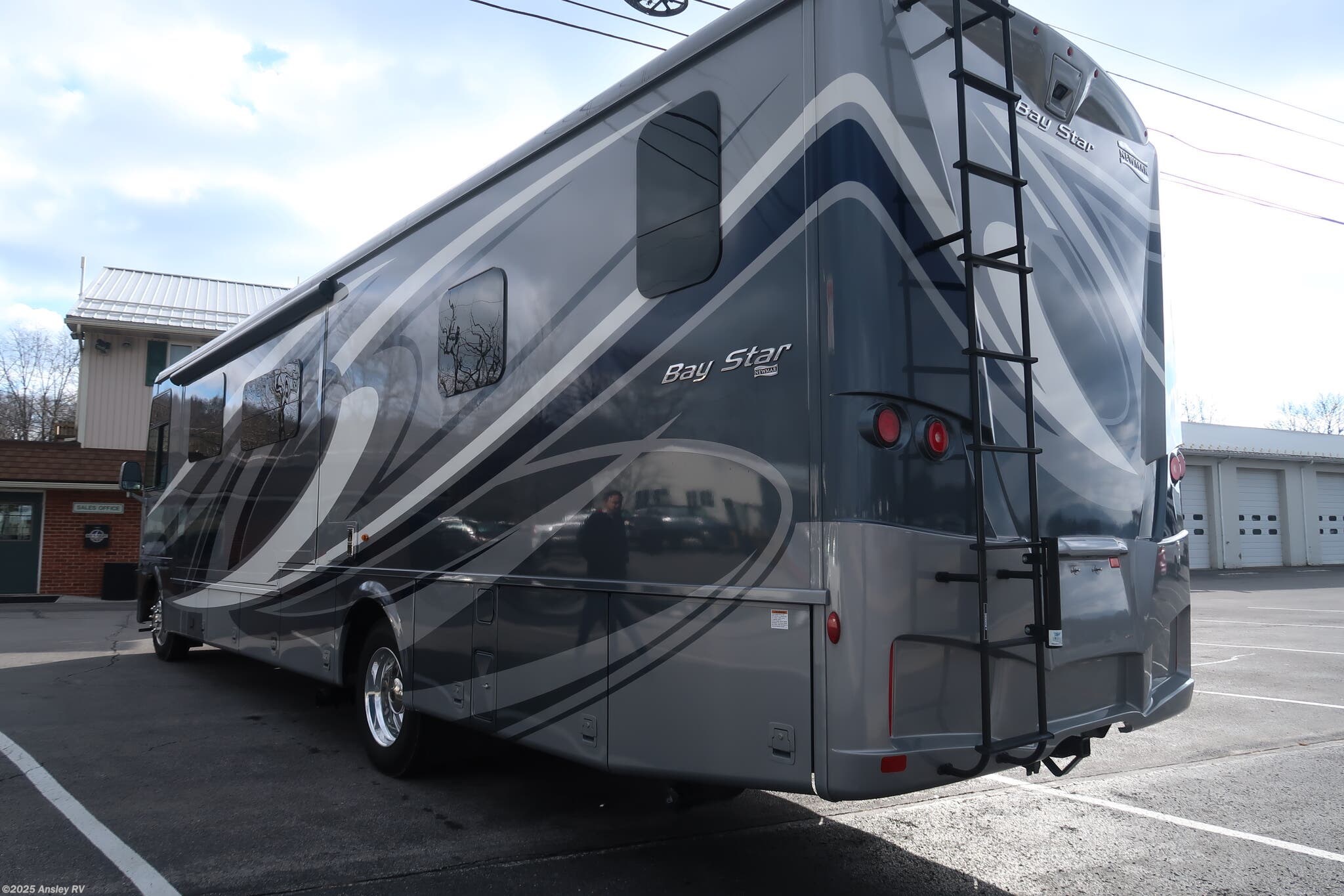 2021 Newmar Bay Star 3609 RV for Sale in Duncansville, PA 16635 | I0007 ...