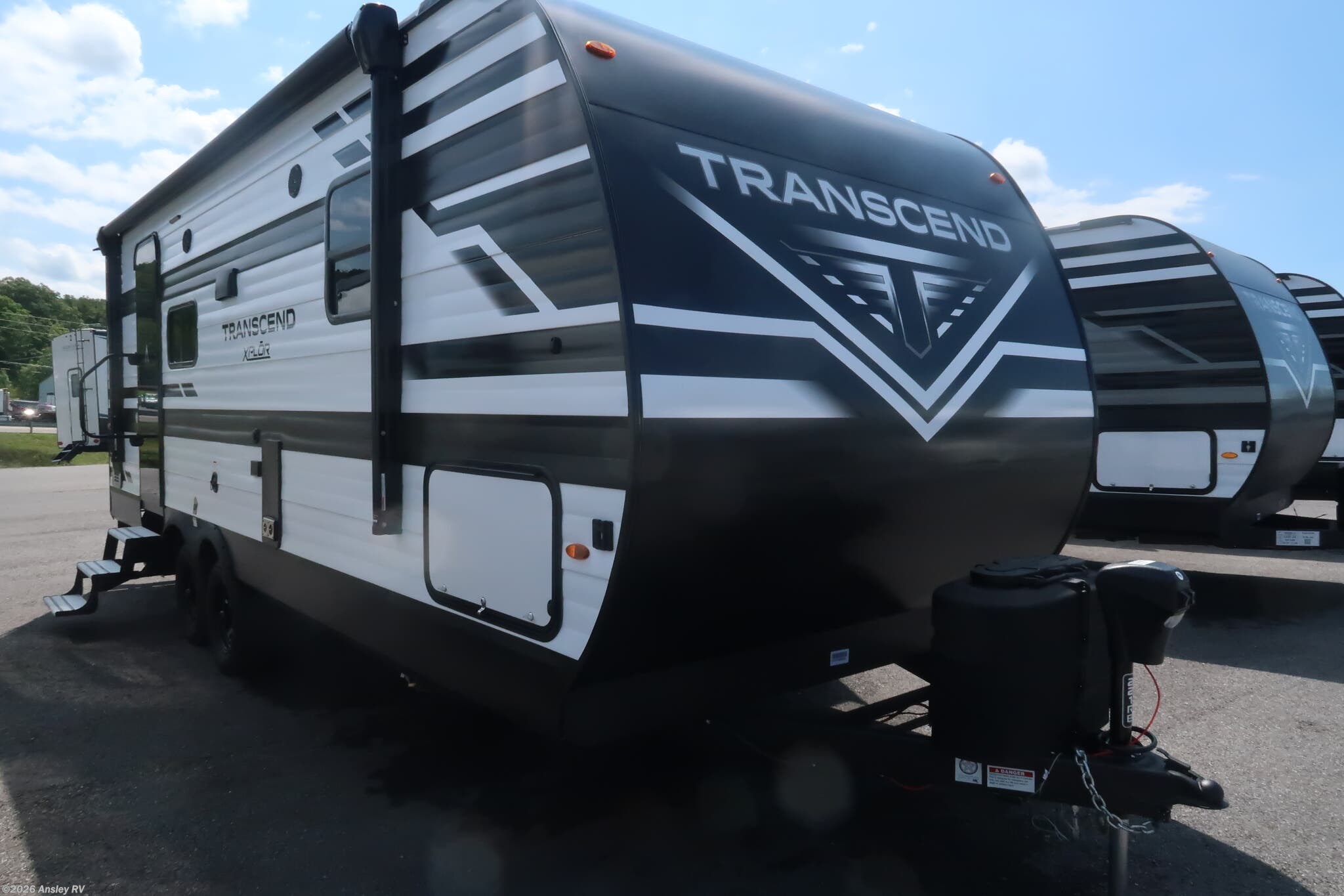 2024 Grand Design Transcend Xplor 221RB