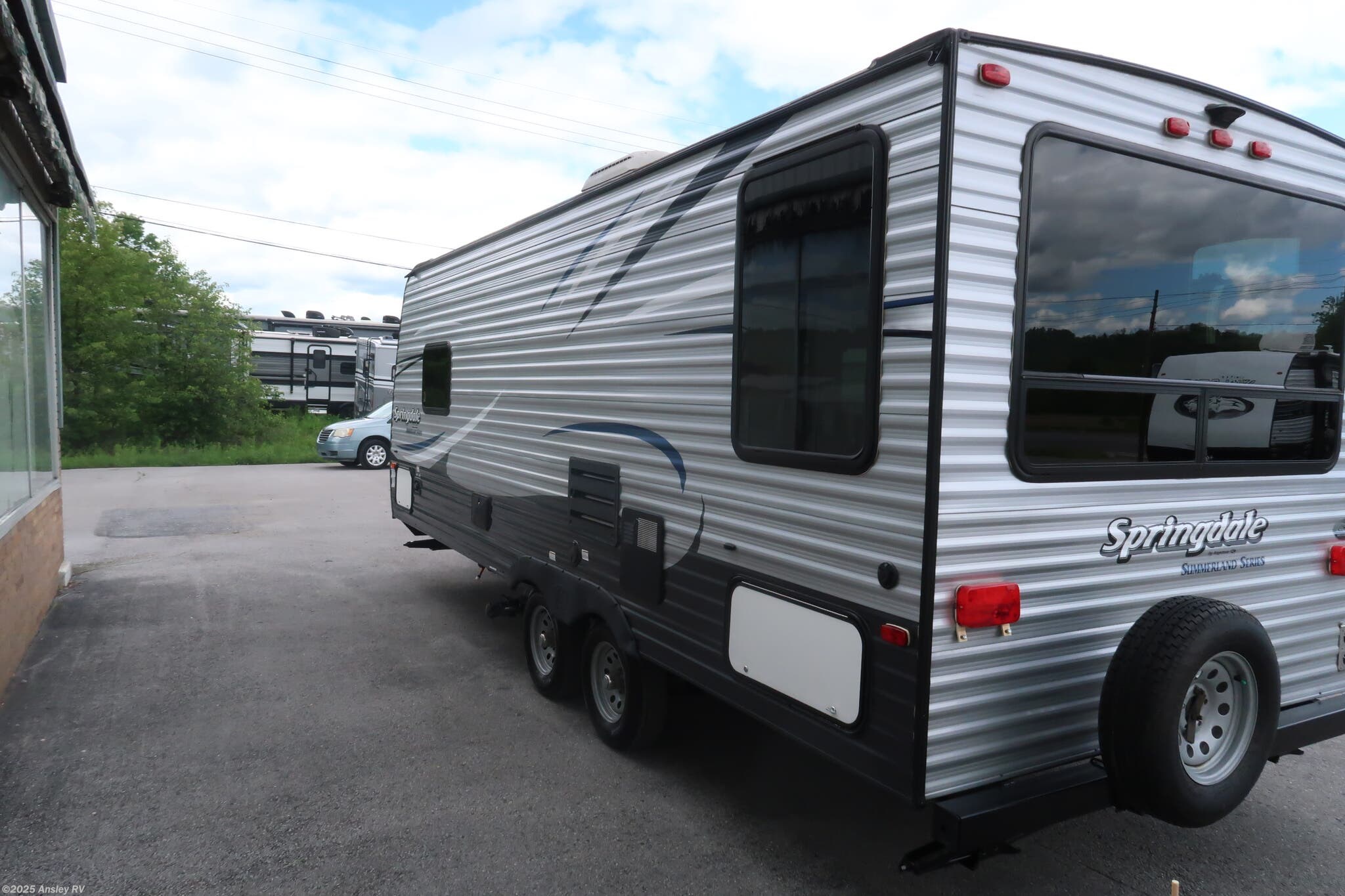 2017 Keystone Springdale Summerland 2020QB