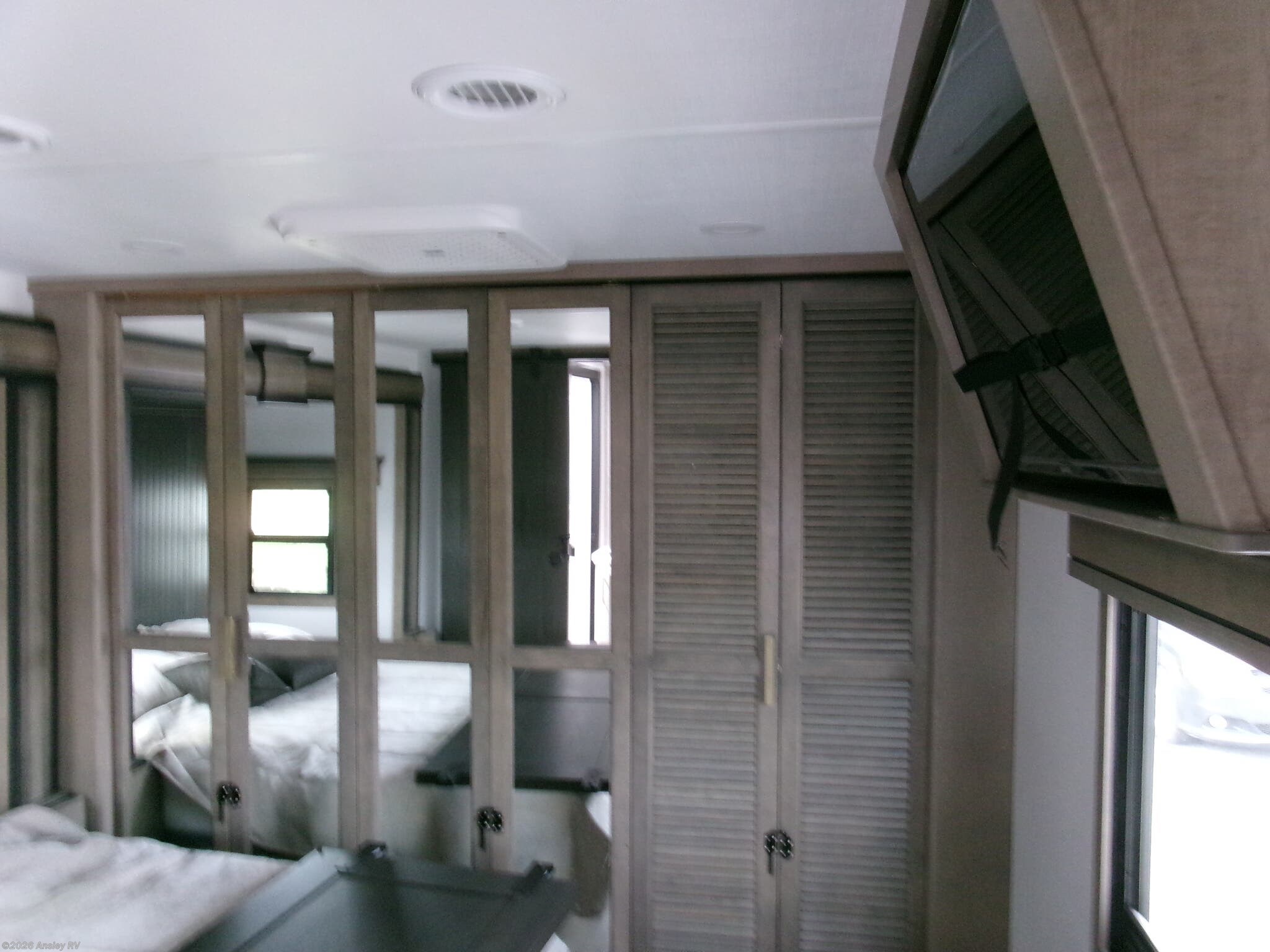 2026 Keystone Montana 3915TB RV for Sale in Duncansville, PA 16635 ...