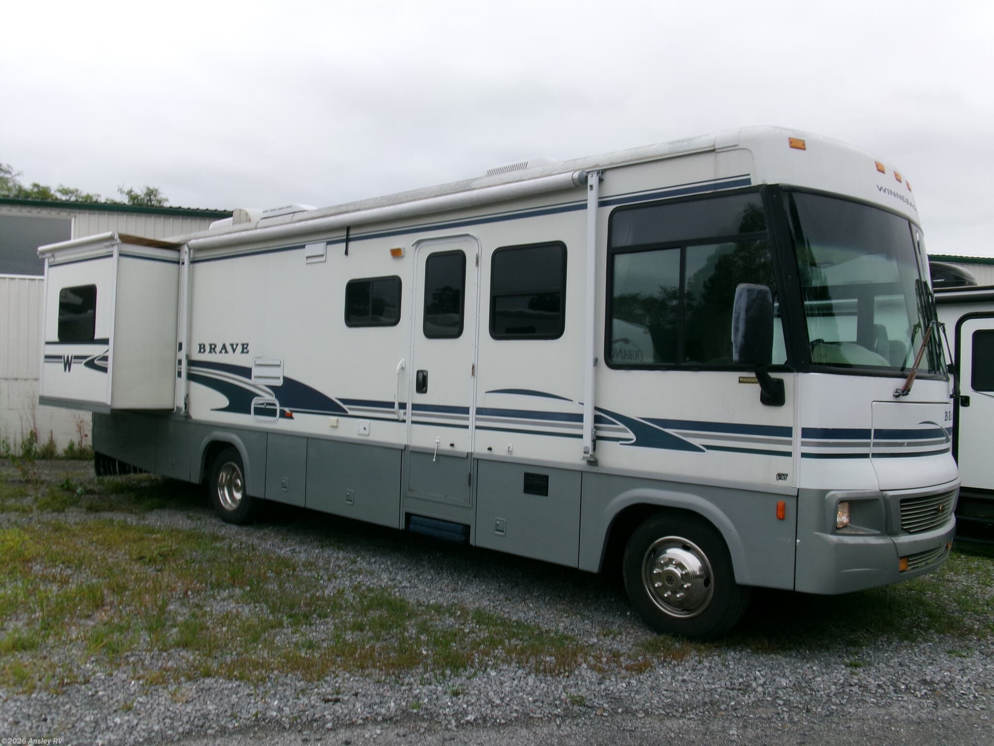 2004 Winnebago Brave 32V RV for Sale in Duncansville, PA 16635 | I0384 ...