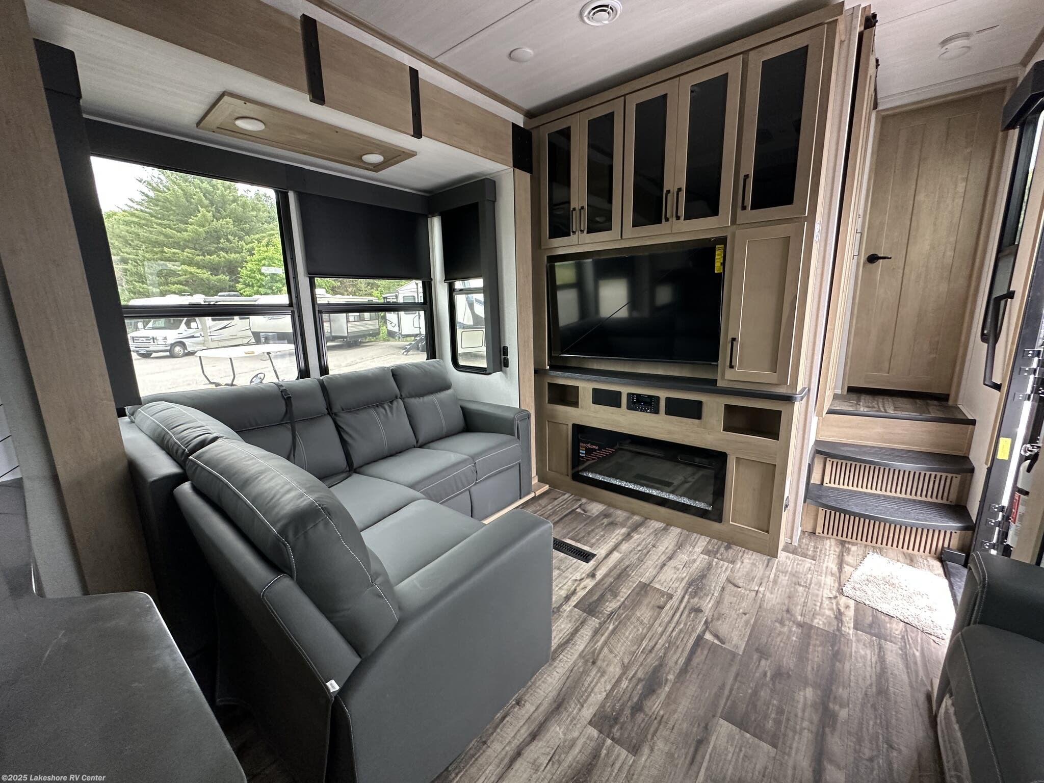 2023 Keystone Raptor 431 RV for Sale in Muskegon, MI 49442 | 30861 ...