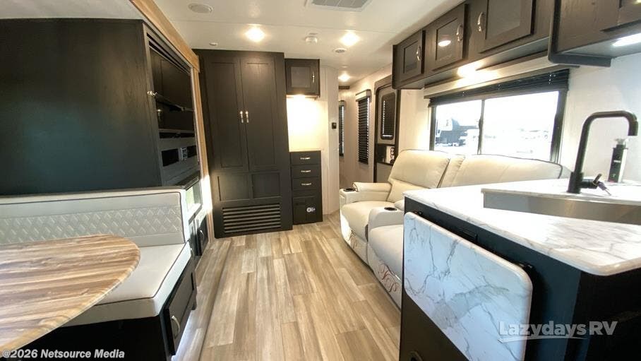 2023 Coachmen Freedom Express Ultra Lite 274RKS RV for Sale in Seffner ...