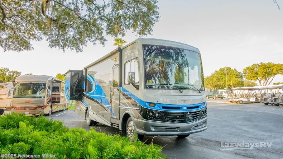 2021 Fleetwood Bounder 33C RV for Sale in Seffner, FL 33584 | CONSIGN160 | RVUSA.com Classifieds