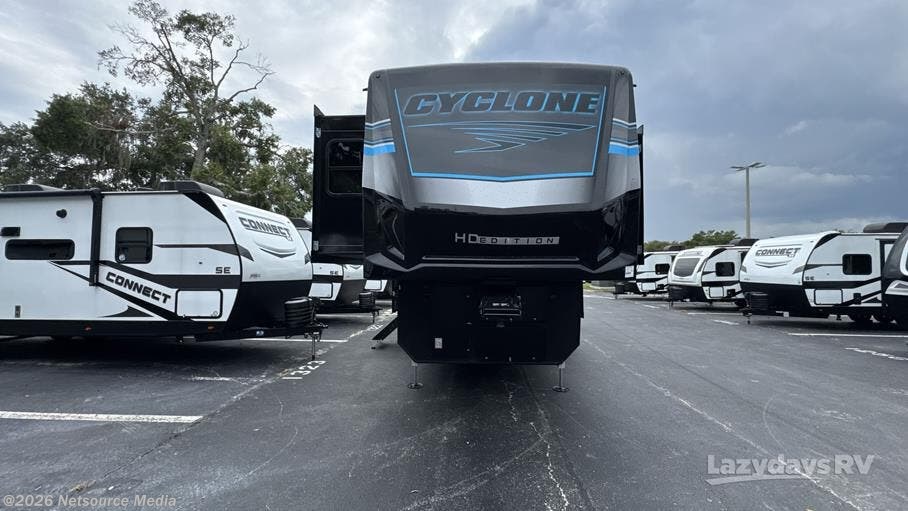 2026 Heartland Cyclone 4008 #21171971 - For Sale in Seffner, FL
