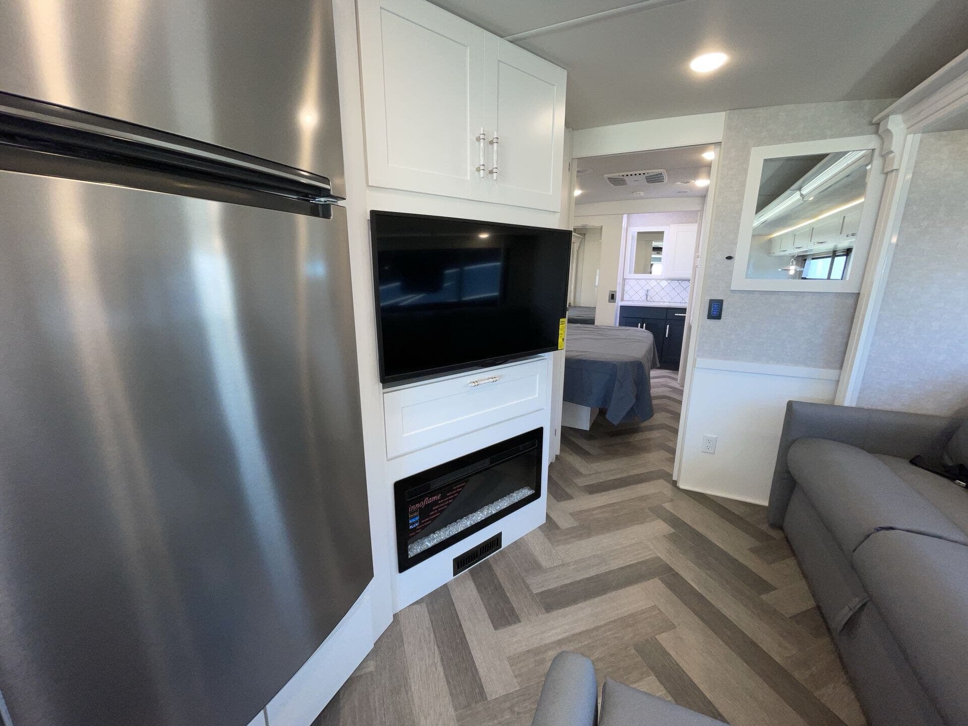 2025 Winnebago Adventurer 35F