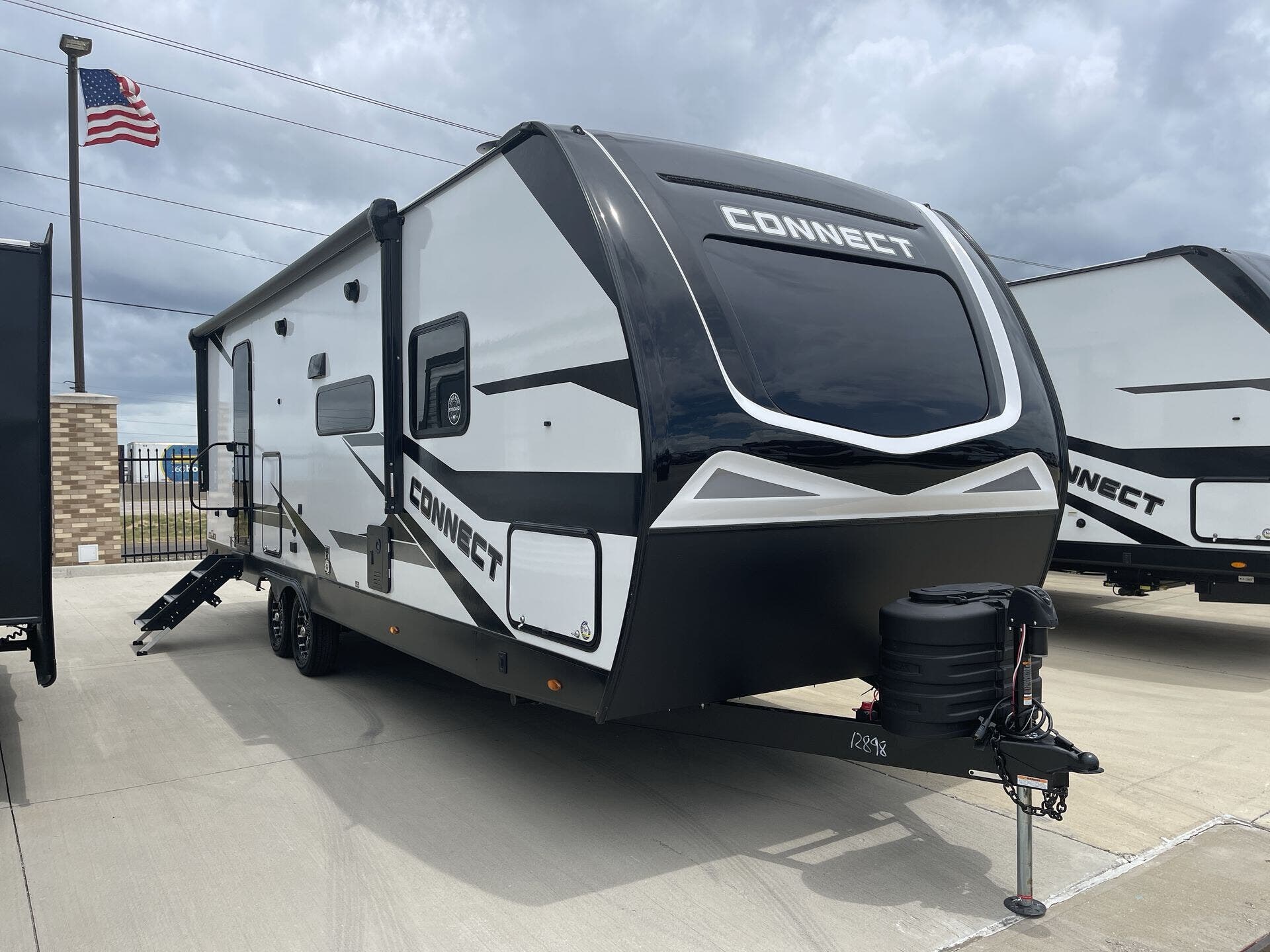 2025 K-Z Connect 261RB