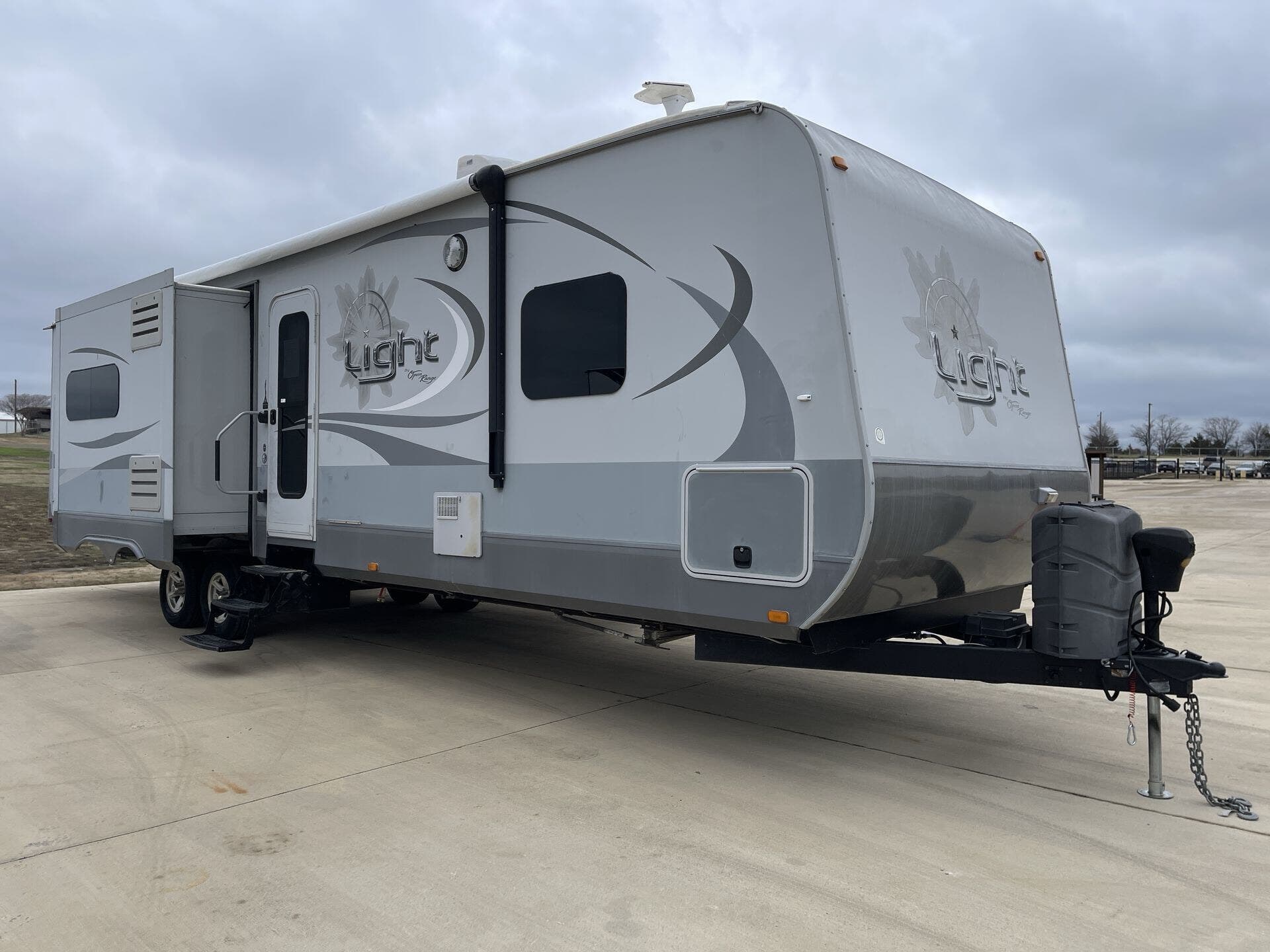2015 Highland Ridge Open Range LITE 308BHS