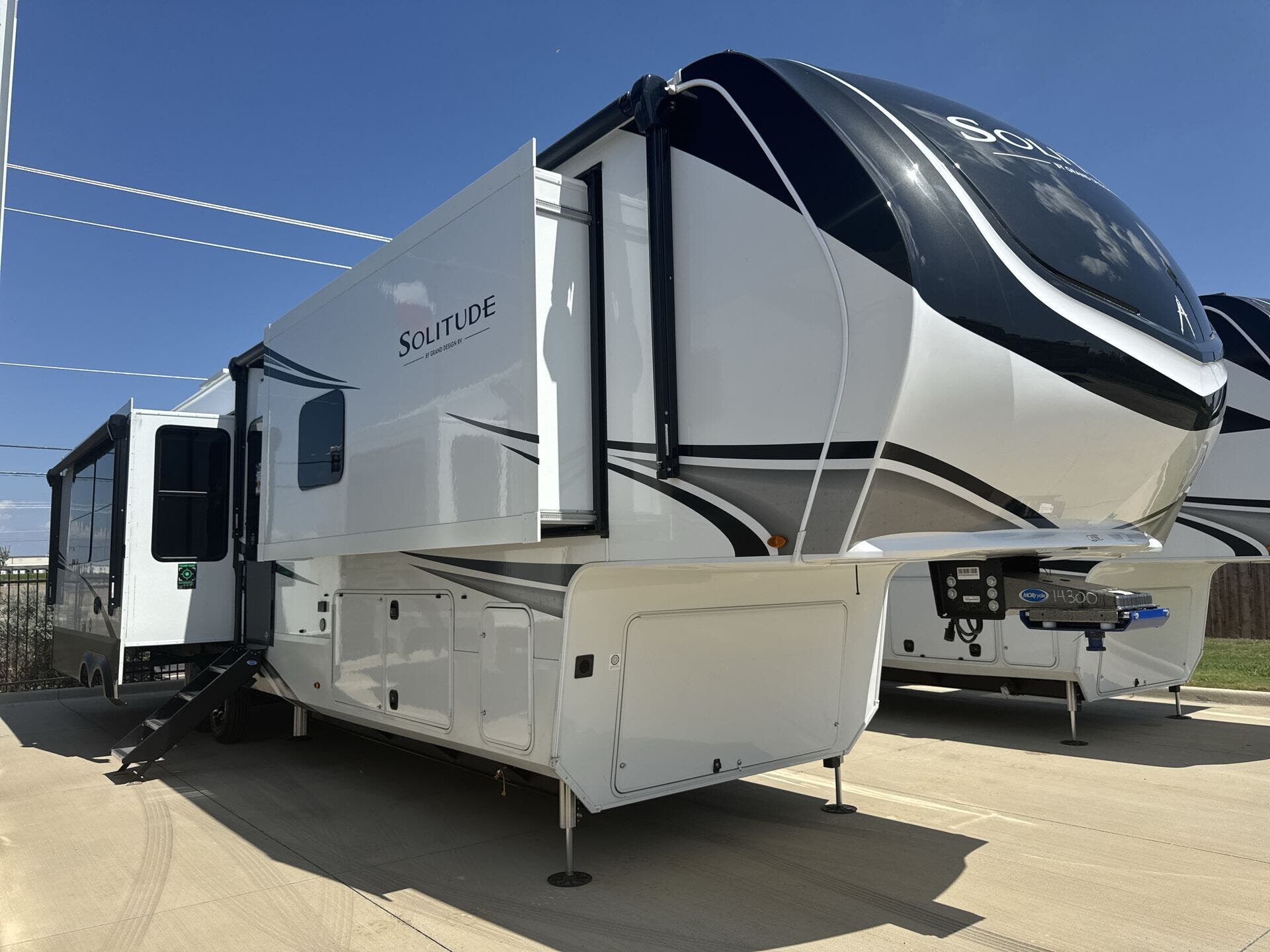 2025 Grand Design Solitude 417KB RV for Sale in Sanger, TX 76266 ...