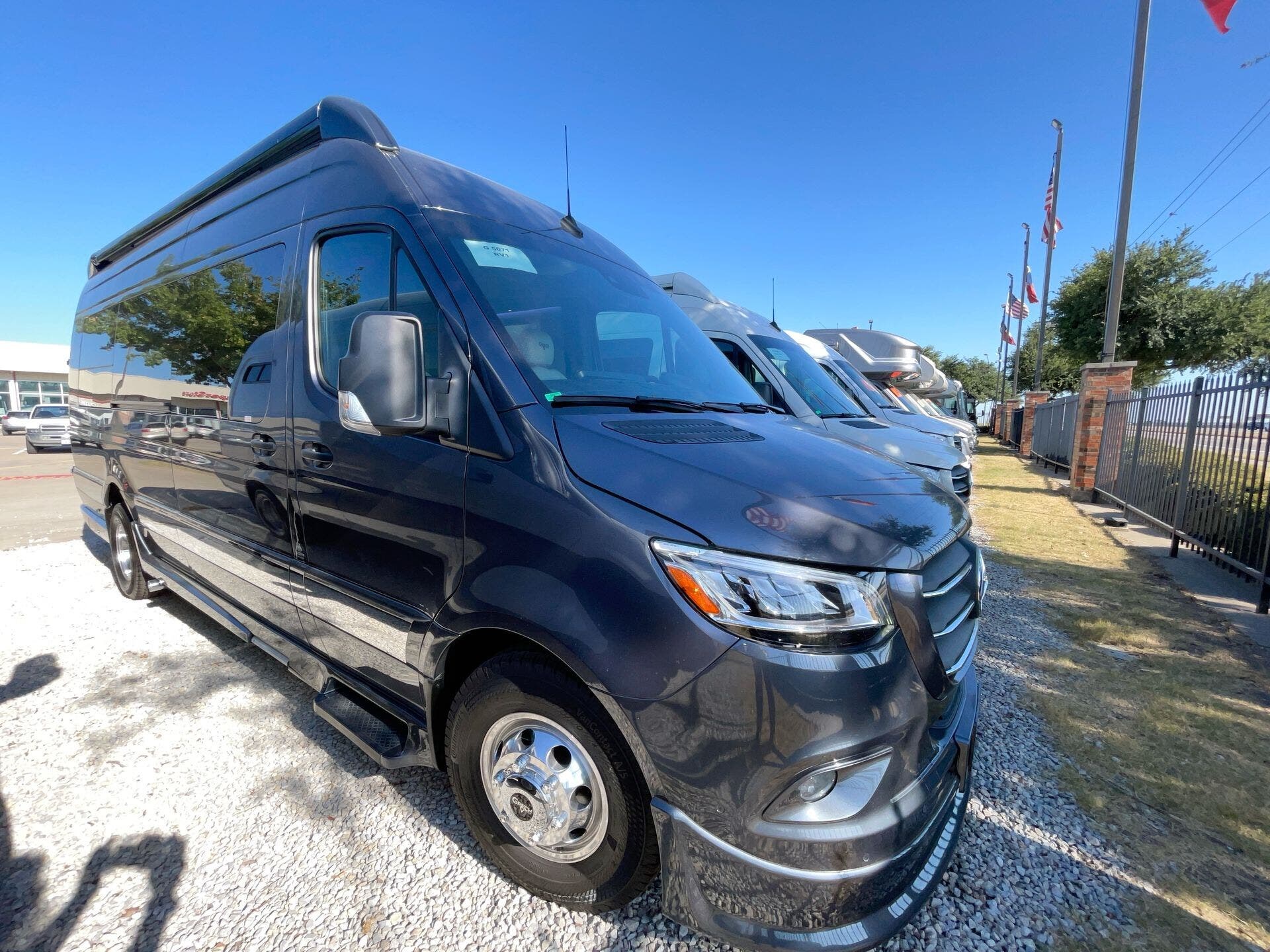 2024 Grech RV Strada LOUNGE-ION