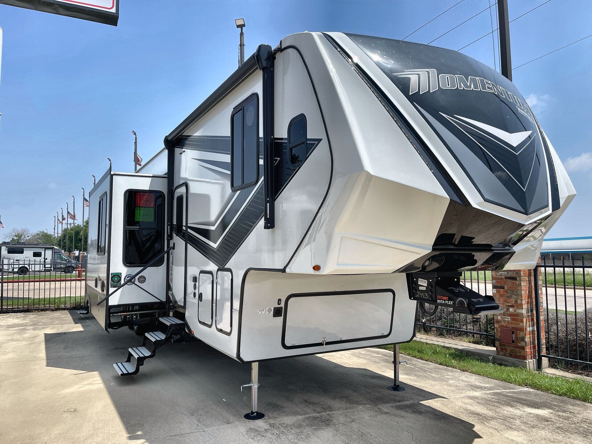 2024 Grand Design Momentum G-Class 415G