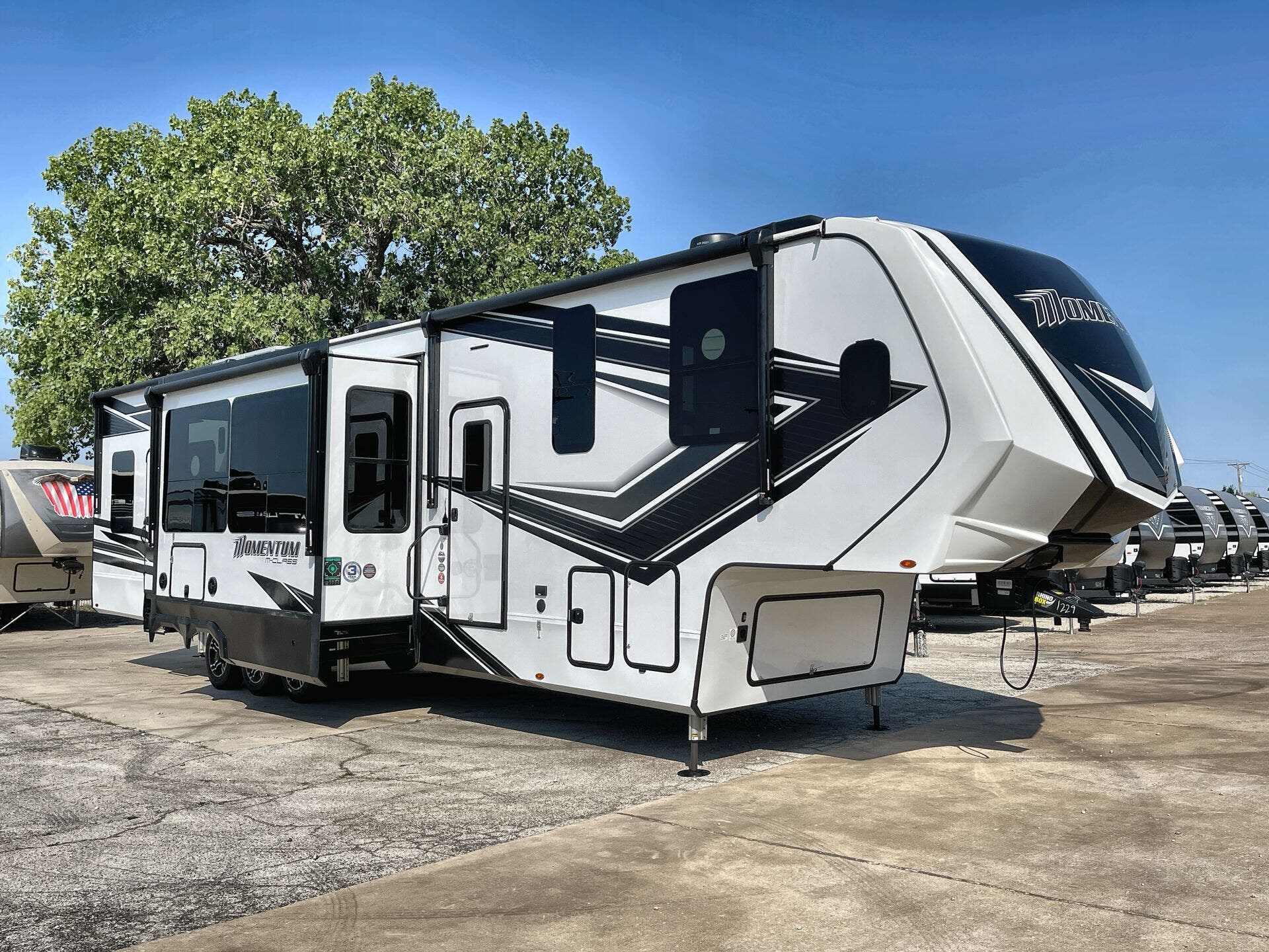 2023 Grand Design Momentum 395MS