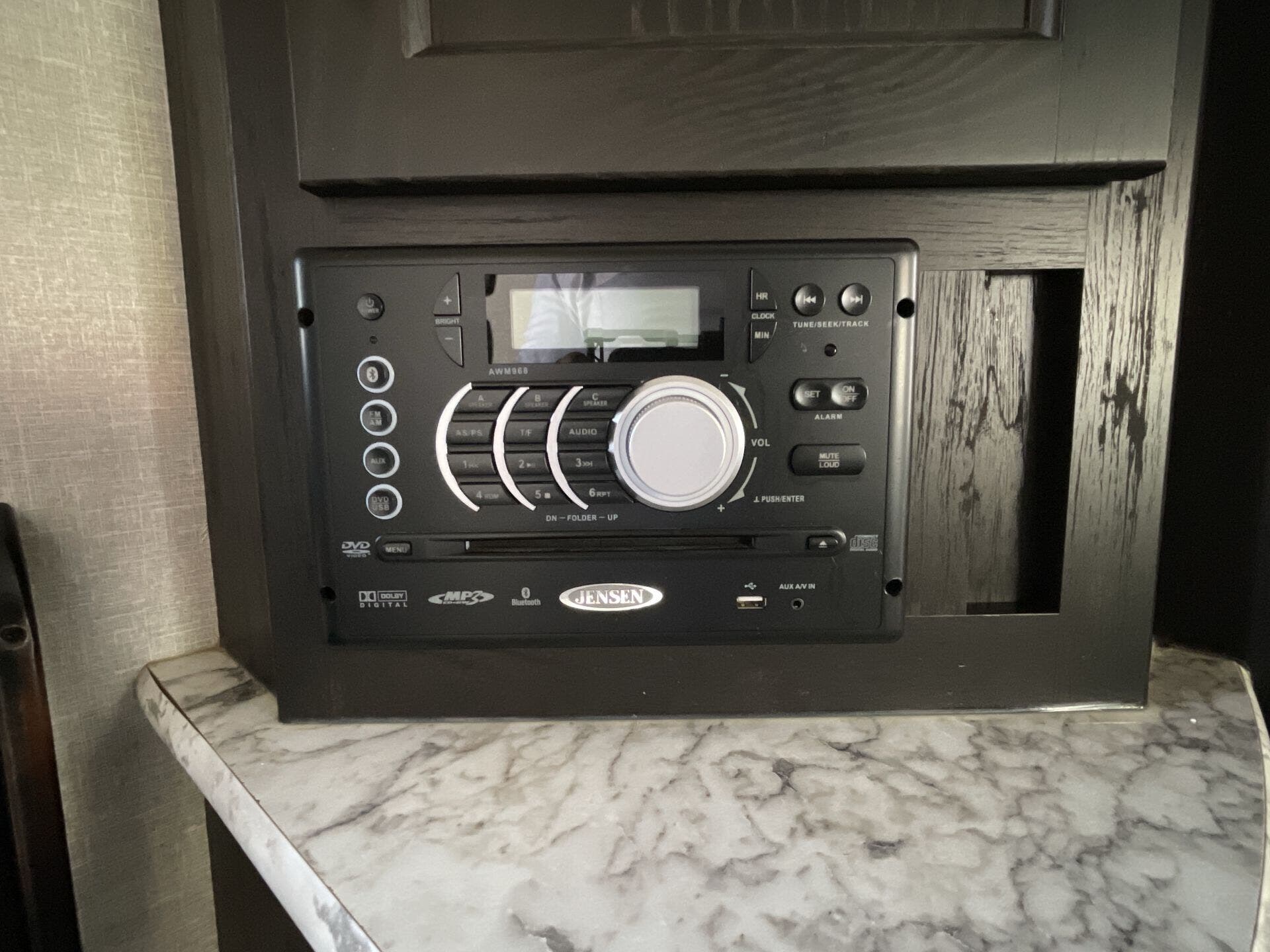 2018 Keystone Impact 26V