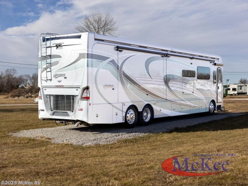 2024 Fleetwood Discovery LXE 44B RV for Sale in Perry, IA 50220 | 4637 ...