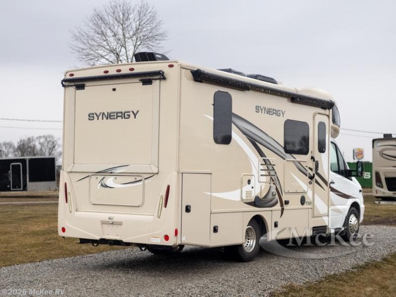 2018 Thor Motor Coach Synergy SP24 RV for Sale in Perry, IA 50220 ...