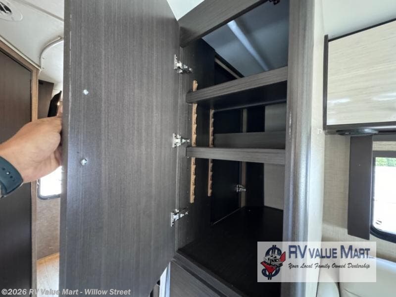 2017 Thor Motor Coach Gemini 23TB RV for Sale in Willow Street, PA ...