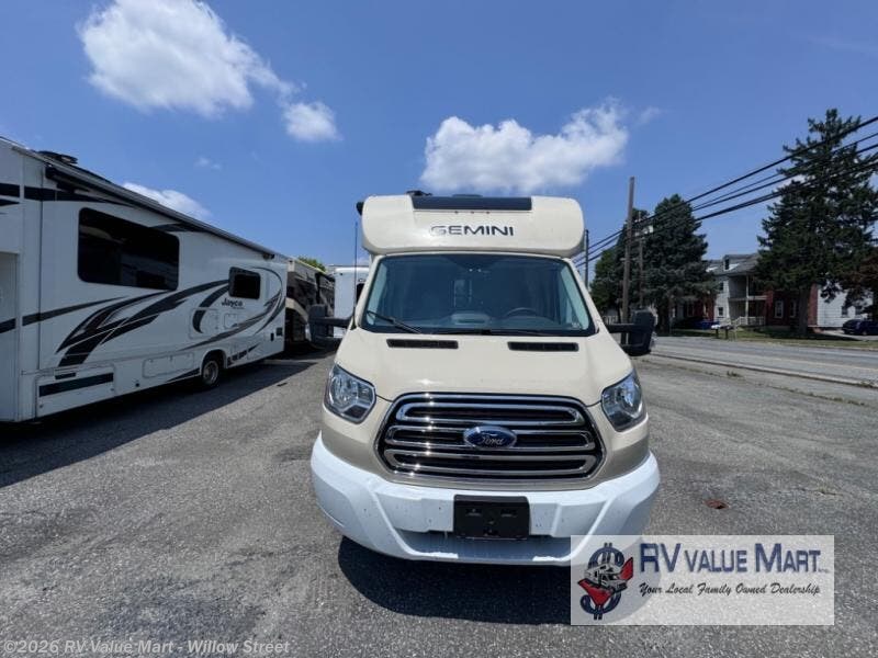 2017 Thor Motor Coach Gemini 23TB RV for Sale in Willow Street, PA ...