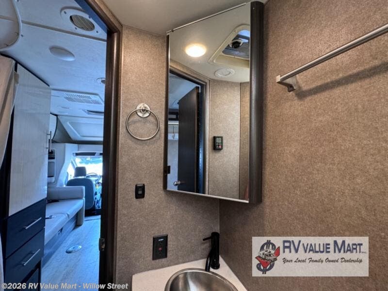 2017 Thor Motor Coach Gemini 23TB RV for Sale in Willow Street, PA ...